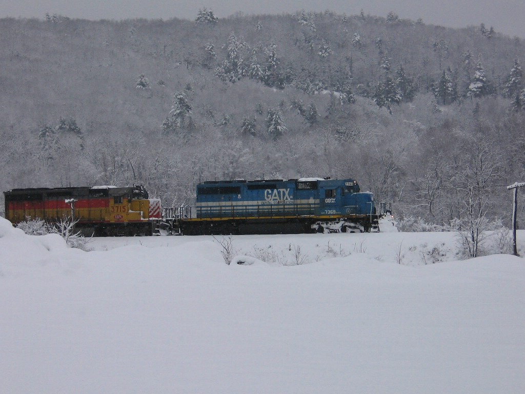 GSCX 7369 south near one end of causeway